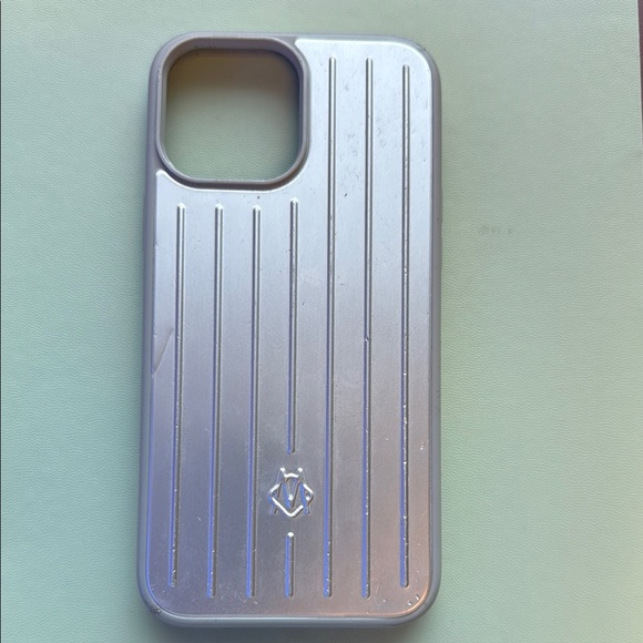 RIMOWA | Cell Phones & Accessories | Rimowa Silver Iphone Case With ...